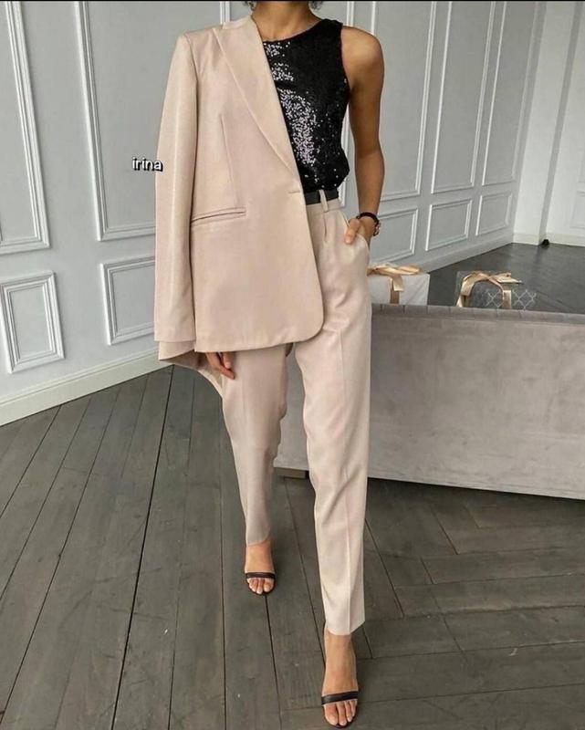 Жіночий костюм — ціна 800 грн у каталозі Брючні костюми Купити жіночі