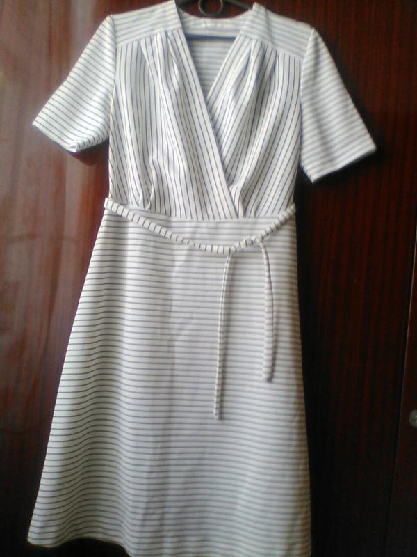 Плаття — ціна 280 грн у каталозі Сукні міді Купити жіночі речі за доступною ціною на Шафі