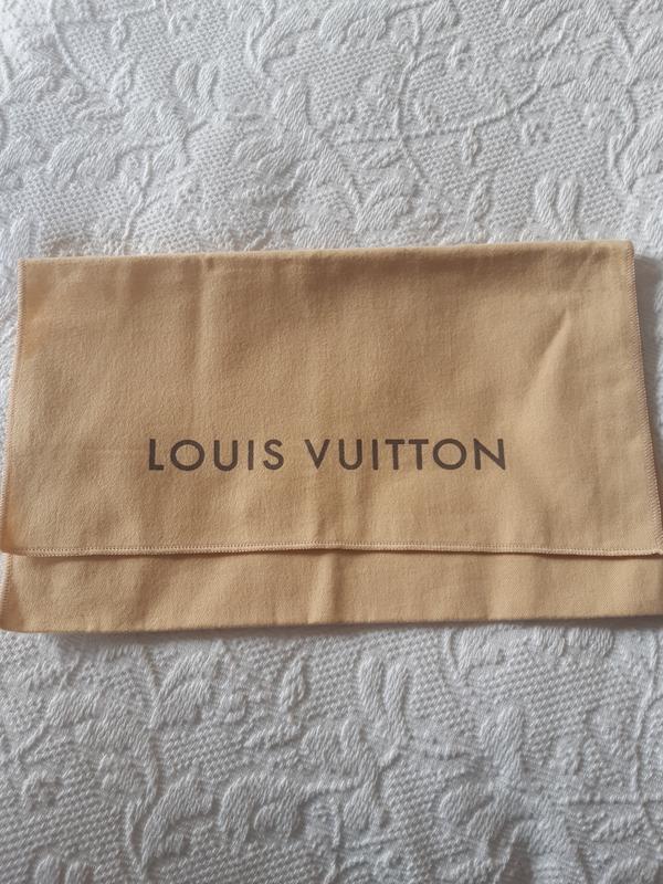 Пильник Louis Vuitton середній — ціна 250 грн у каталозі Органайзери Купити товари для дому та