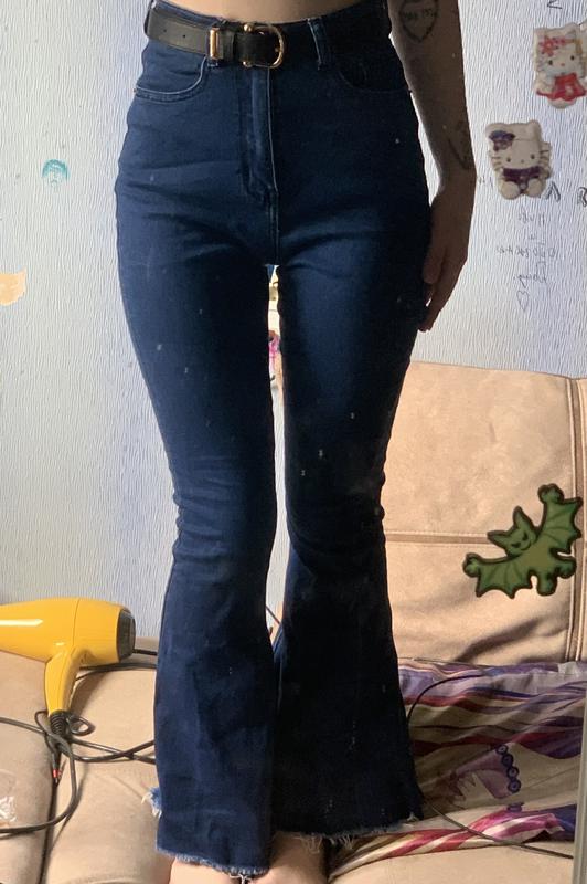 Джинси кльош Shein — ціна 780 грн у каталозі Джинси Купити жіночі речі за доступною ціною на