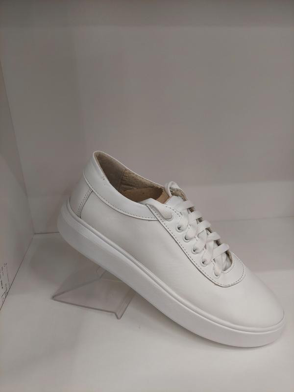 Кеды кожаные — цена 1390 грн в каталоге Кеды Купить женские вещи по доступной цене на Шафе