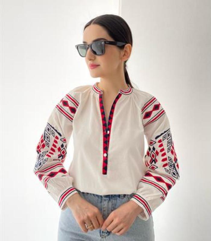 Вышиванка киевщина — цена 950 грн в каталоге Вышиванки Купить женские вещи по доступной цене на