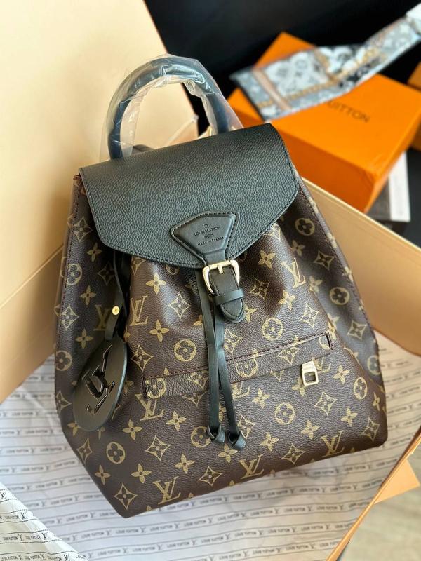 Рюкзак — ціна 5120 грн у каталозі Рюкзаки Купити аксесуари за доступною ціною на Шафі Україна