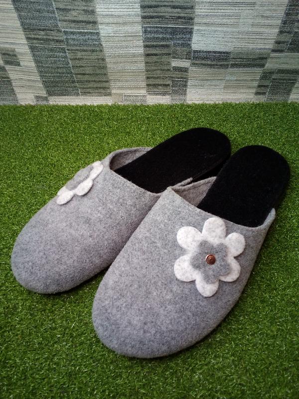 Жіночі капці — ціна 270 грн у каталозі Капці Купити жіночі речі за доступною ціною на Шафі