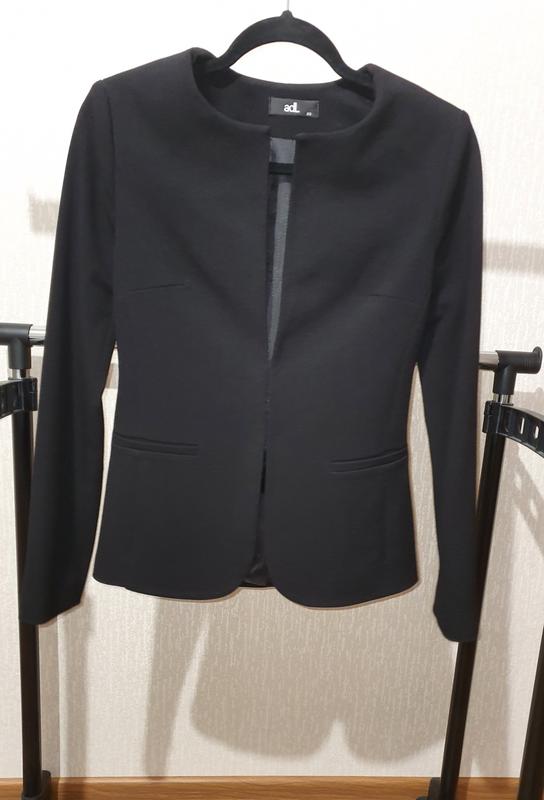 Жакет — ціна 230 грн у каталозі Піджаки і жакети Купити жіночі речі за доступною ціною на Шафі