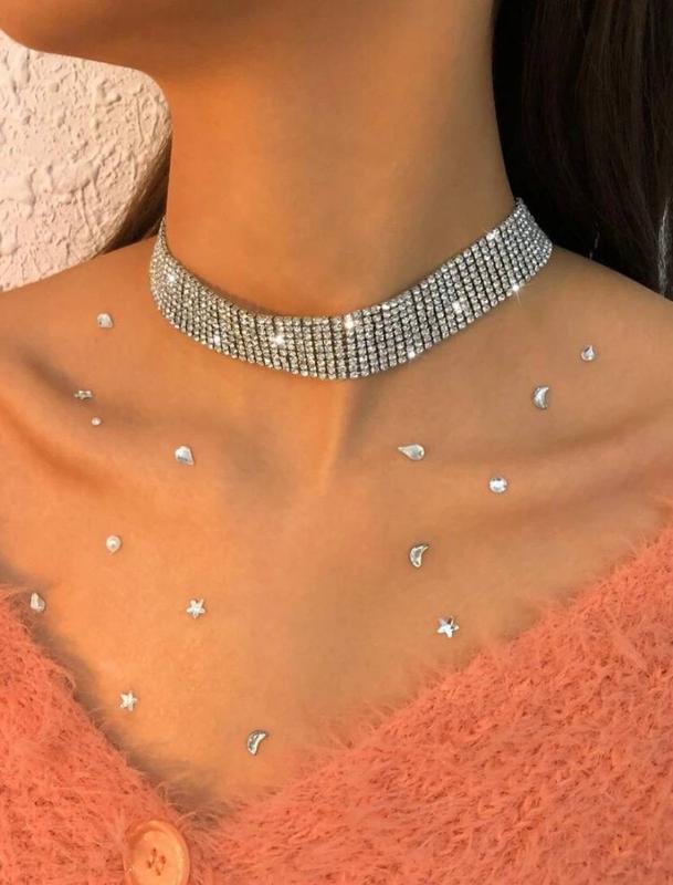 Чокер колье ожерелье прикрасы стразы серебро блестящий — ціна 289 грн у каталозі Чокери Купити