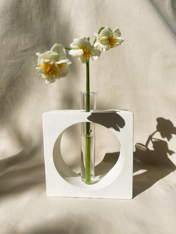 Ваза в стилі мінімалізм — ціна 180 грн у каталозі Вази Купити товари для дому та побуту за