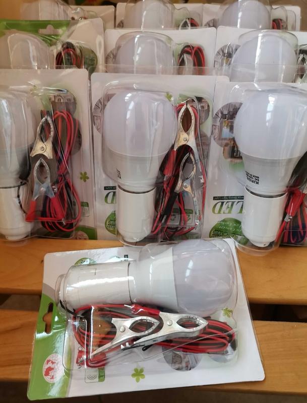 Лампа светодиодная 9w с патроном кабелем 3м и зажимами крокодилы для авто или аккумулятора