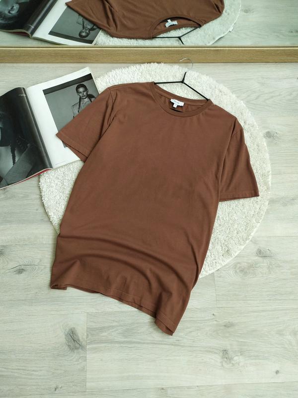 Коричневая оверсайз-футболка от reiss — цена 76 грн в каталоге Футболки ...