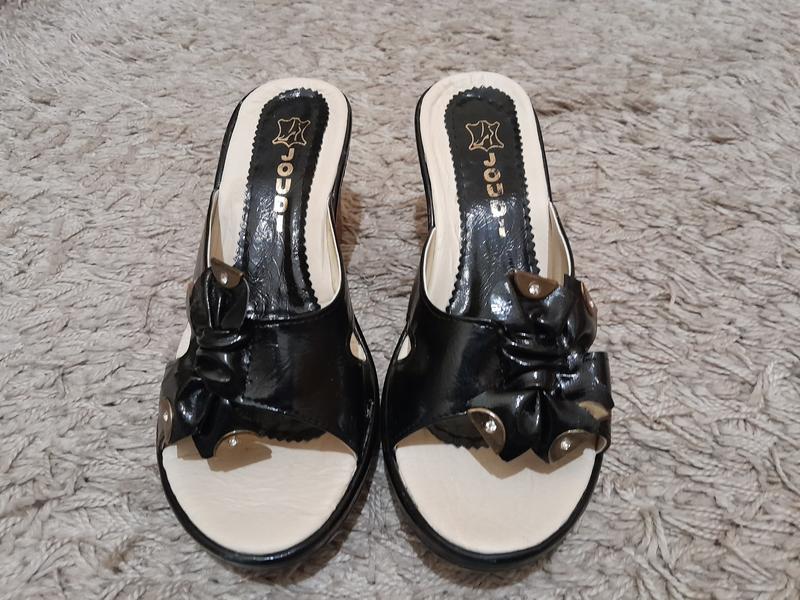 Шлёпанцы 36 37 38 39 41р — цена 180 грн в каталоге Шлепанцы Купить женские вещи по доступной