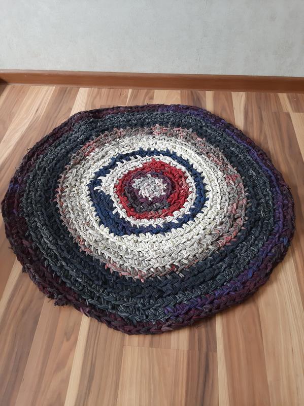 Коврик ручної роботи — ціна 350 грн у каталозі Килими Купити товари для дому та побуту за