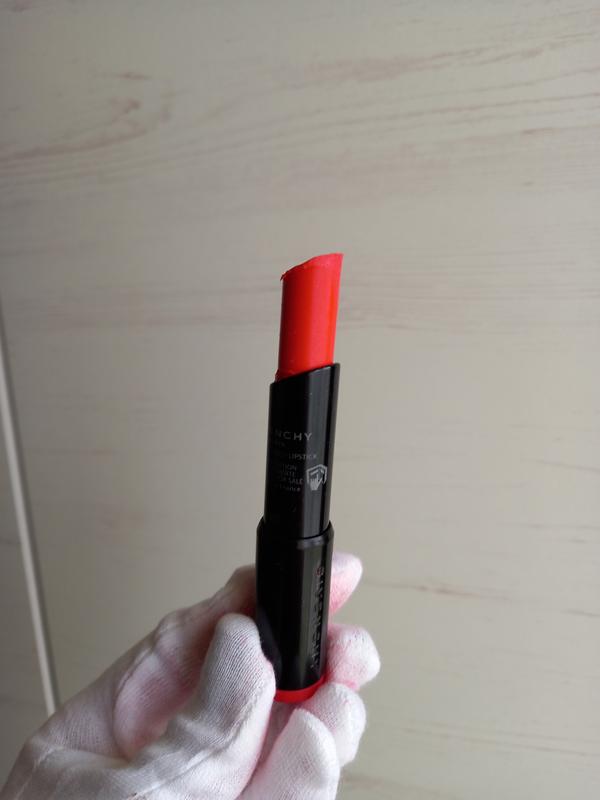 Givenchy помада — цена 250 грн в каталоге Помада для губ Купить товары для красоты и здоровья по