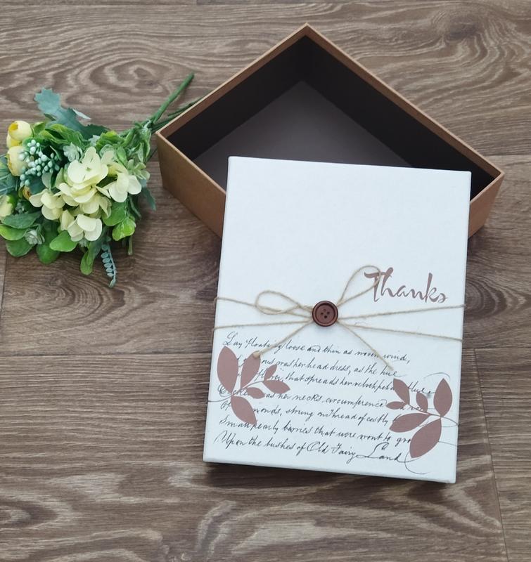 Уцінка коробка для подарунка — ціна 59 грн у каталозі Коробки Купити товари для дому та побуту