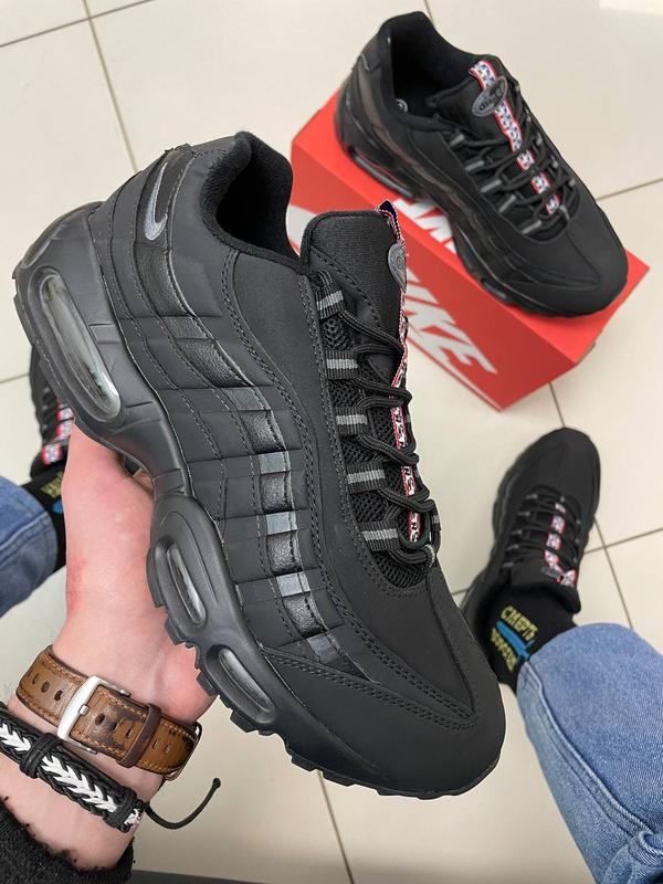 Мужские кроссовки найк демисезонные nike air max 95 — цена 1300 грн в ...