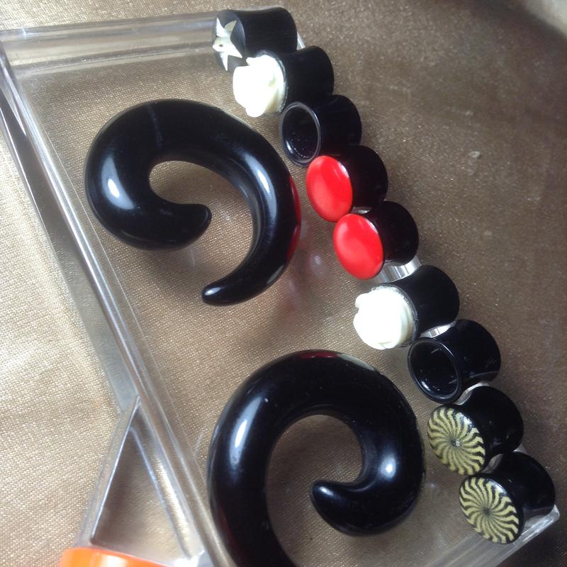 Розтяжки плаги — ціна 0 грн у каталозі Сережки Купити аксесуари за