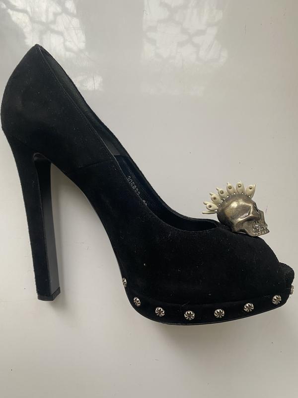 Туфли оригинал замшевые на каблуке Mcqueen — цена 1700 грн в каталоге Туфли Купить женские вещи