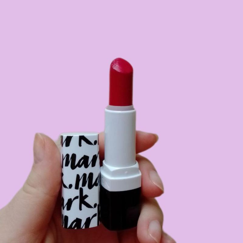 Avon mark помада для губ "с эффектом объема" оттенок reddy to go — цена ...