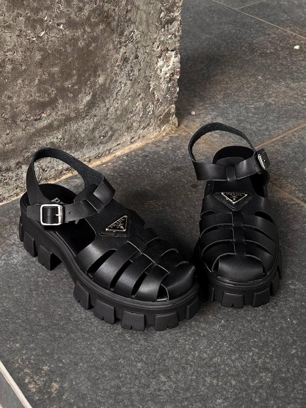 Сандалии босоножки prada curry monolith sandals black — цена 2200 грн в ...