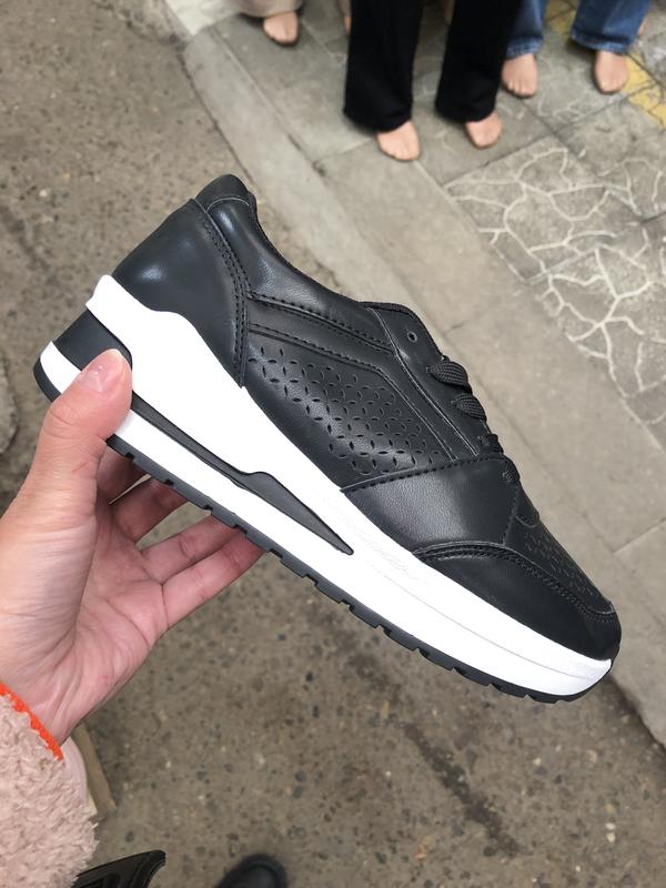 Кросівки кроси — ціна 599 грн у каталозі Кросівки Купити жіночі речі за доступною ціною на Шафі