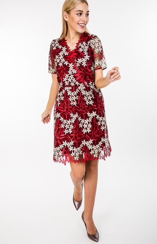 Ніжна універсальна сукня — ціна 450 грн у каталозі Сукні міді Купити жіночі речі за доступною