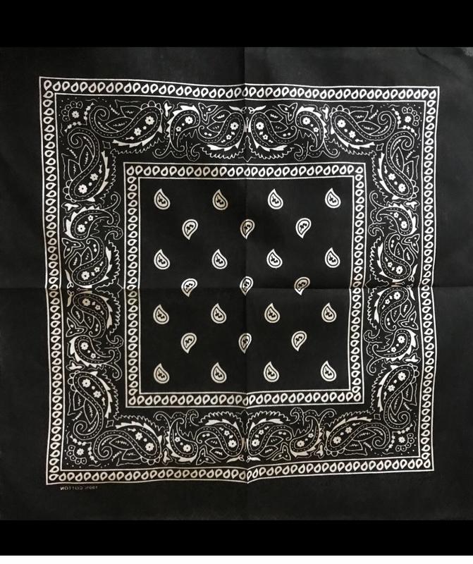 Бандана чорна — ціна 65 грн у каталозі Бандани Купити аксесуари за доступною ціною на Шафі