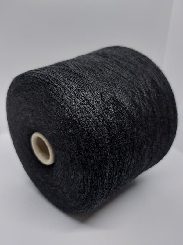 Італійська пряжа — ціна 55 грн у каталозі Вязання Купити товари для спорту за доступною ціною