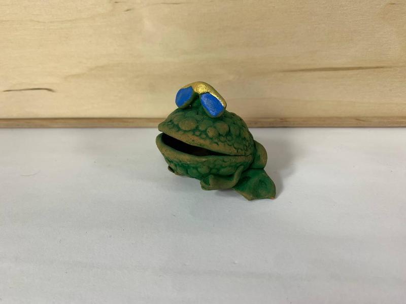 Скульптура керамічна статуетка з кераміки фігурка з кераміки жаба — ціна 120 грн у каталозі